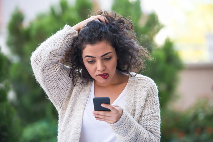 Blog – Pause before posting: The benefits of not oversharing on social ...